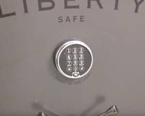 How to change the batteries in a safe? A complete illustrated guide ...
